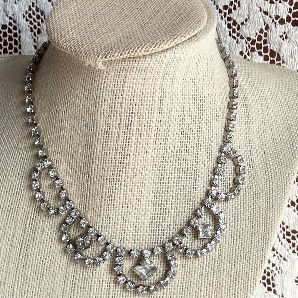 1950s Rhinestone Necklace - Gem